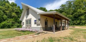 Building a Barndominium in Tennessee (Cost & Builder Guide)